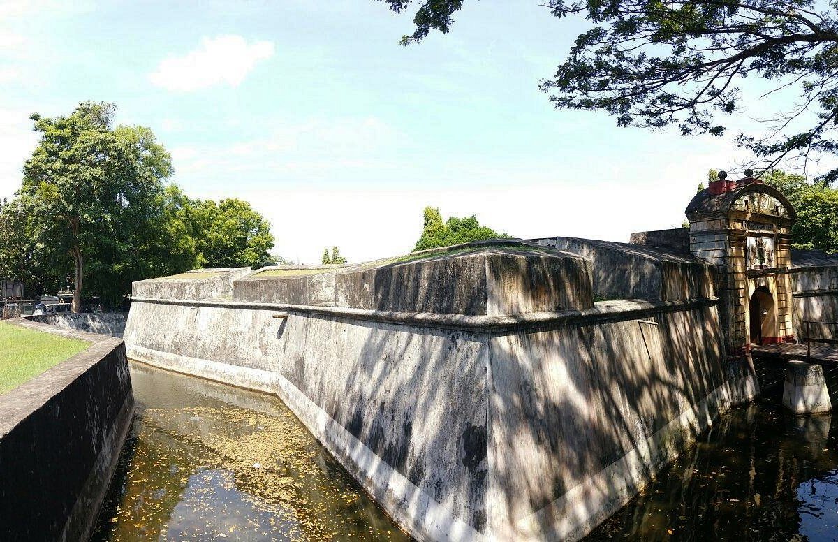 Star Fort Matara Sri Lanka – Sri Lanka Island Tours